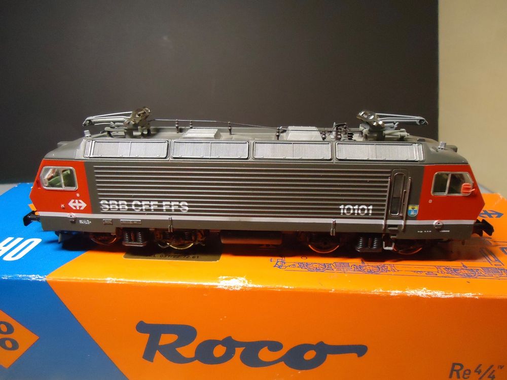 Roco HO 04178A E-Lok Re 4/4 IV der SBB DC (34) | Kaufen auf Ricardo
