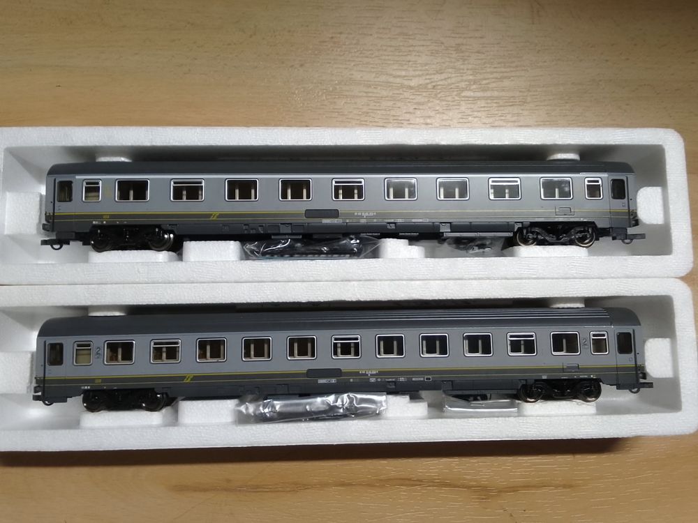 Roco H0 FS Personenwagen 1. & 2. Klasse, neuwertig im Set (Neu und ...