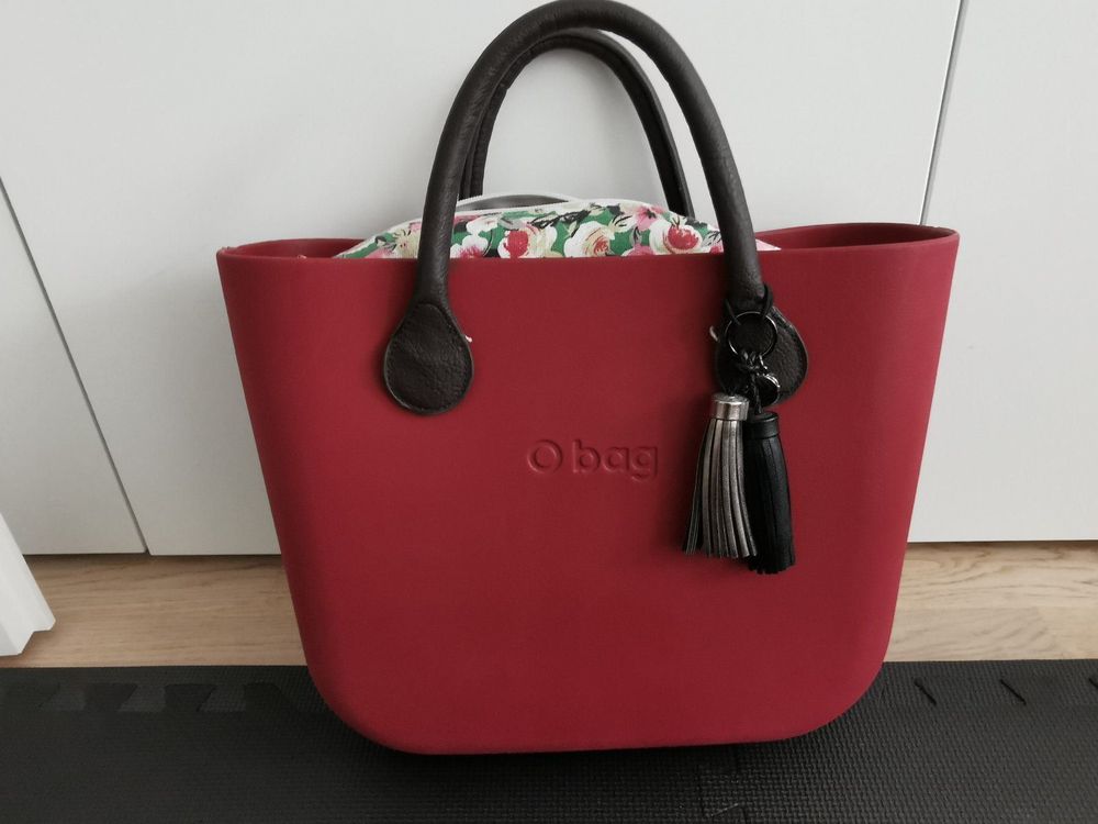 Obag Classic himbeer-rot (D'occasion) à Rickenbach b. Wil pour CHF 49 ...