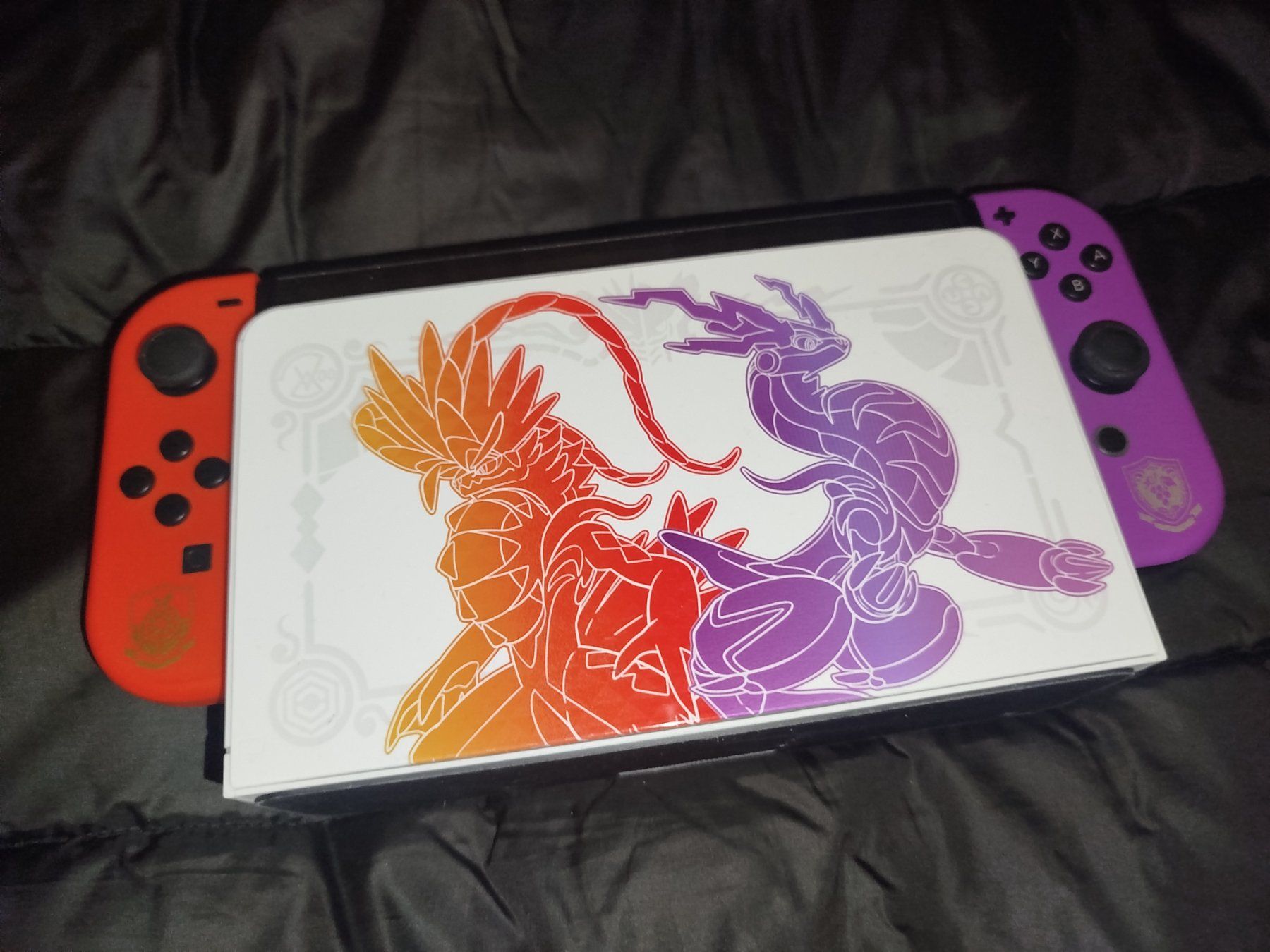 Nintendo Switch OLED Pokémon Écarlate/Violet, Mig Switch (Gebraucht) in ...