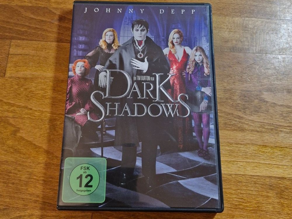 Dark Shadows (2012) (Gebraucht) in Pfungen für CHF 1 – mit Lieferung auf Ricardo kaufen