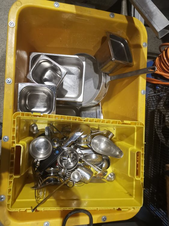 Alles in der Kiste Gastro küche etc. (Gebraucht) in Zürich für CHF 50 ...