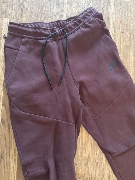 NIKE Tech Fleece Hose BRAUN (Gebraucht) in Zürich für CHF 30 – mit ...