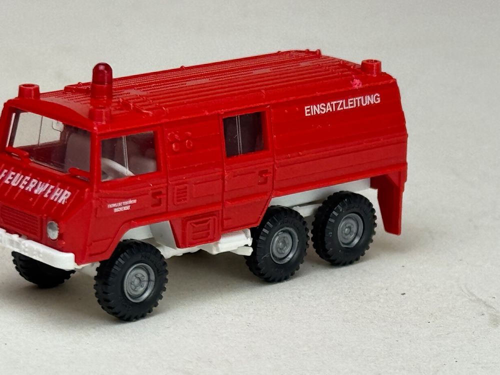 GB1- Roco Feuerwehr Pinzgauer 6x6 Einsatzleitung (Gebraucht) in Elm für ...