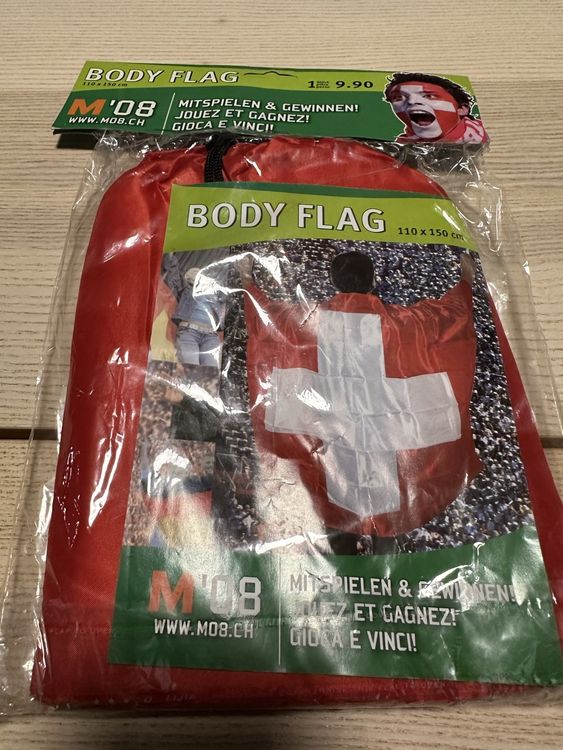 SCHWEIZ Body Flag (Neu und originalverpackt) in Oftringen für CHF 1 – mit Lieferung auf Ricardo ...