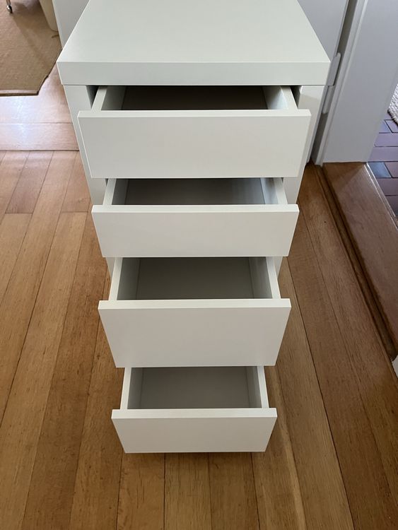 Weisser Mike Korpus von Ikea, guter Zustand! (Gebraucht) in Winterthur ...