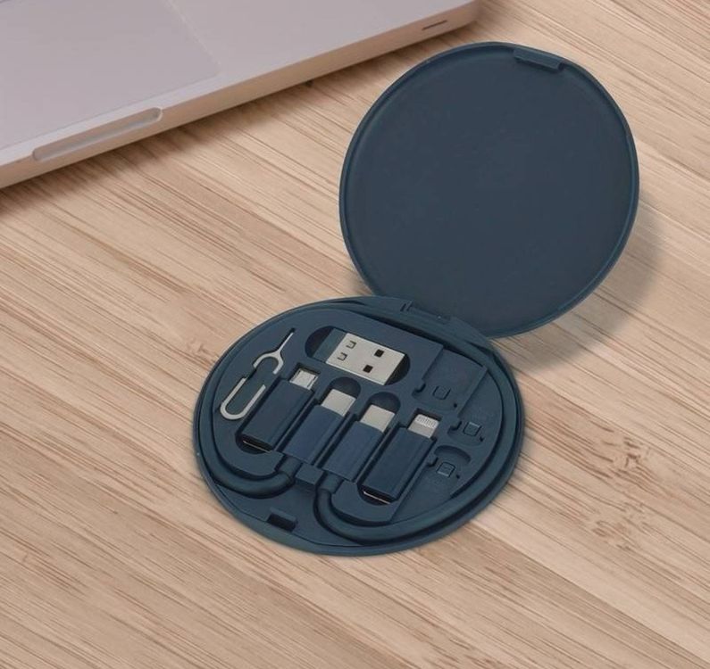 Kabelbox / Ladekabel - USB-C / USB-A - Micro Lightning - NEU | Kaufen ...