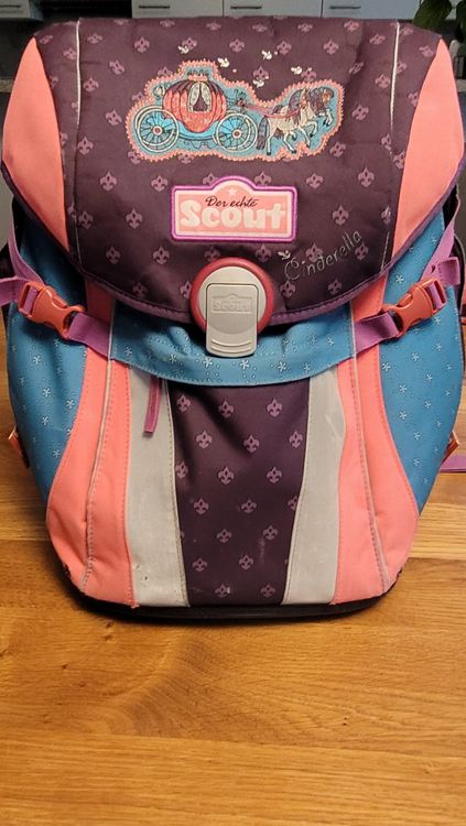 Scout Schulthek/-rucksack Mädchen 1.-3. Klasse (Gebraucht) in Stäfa für ...