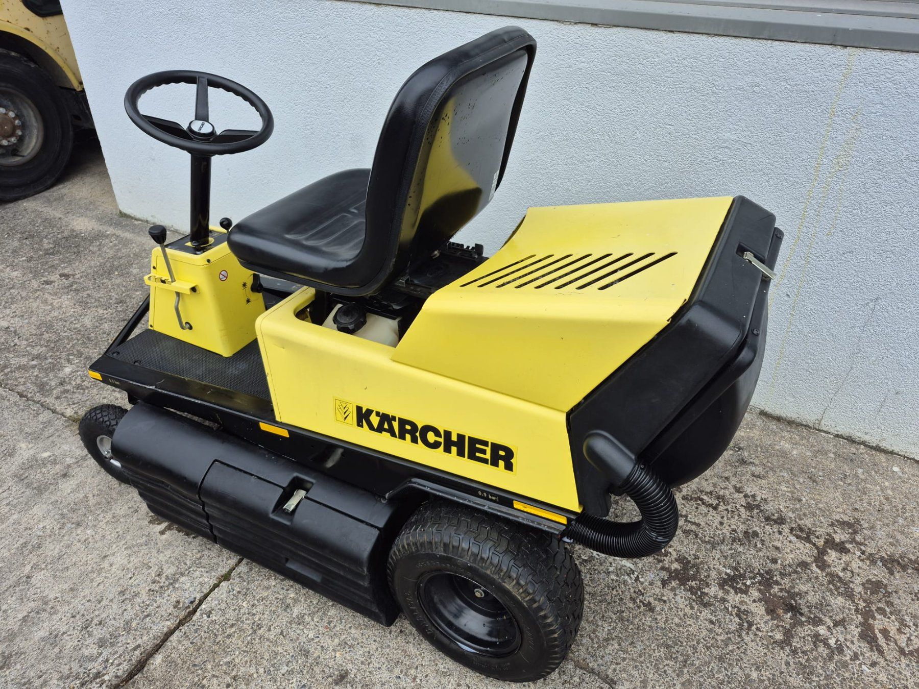 Wischmaschine Kärcher KMR-TRAC (Gebraucht) in Jona für CHF 1686 – nur ...