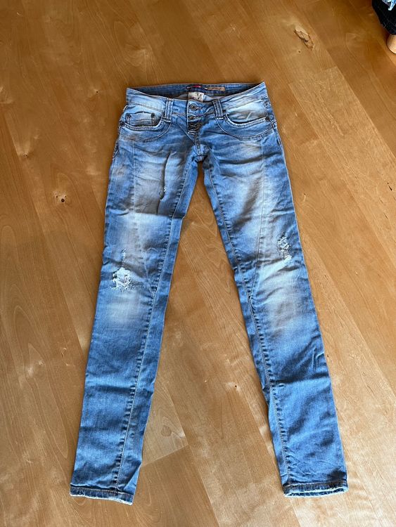 Please BLUE Jeans im used look, Gr. XS (Gebraucht) in für CHF 10 – mit ...