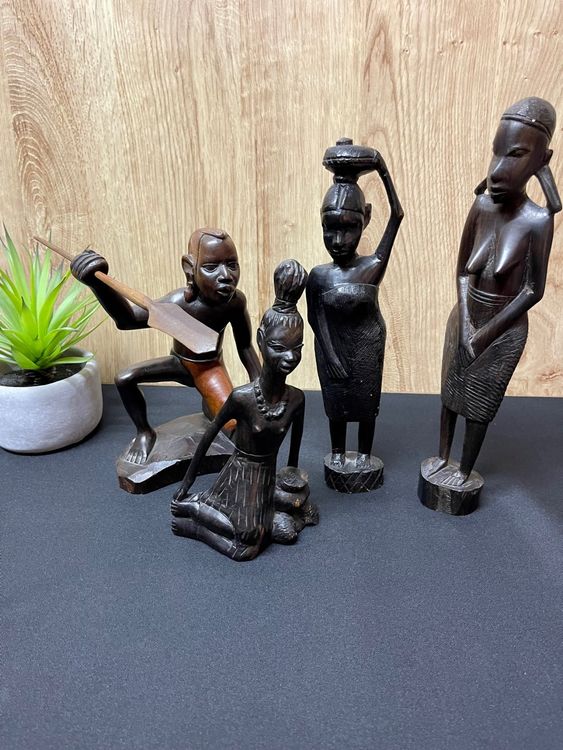 4 afrikanische Holz-Figuren (Gebraucht) in Dübendorf für CHF 20 – mit Lieferung auf Ricardo kaufen