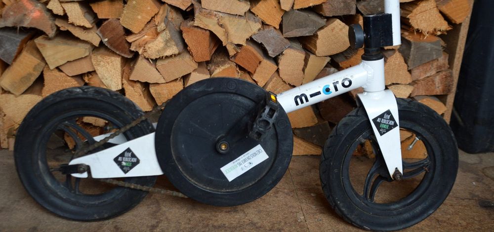 Micro Pedalflow Pedalroller / Trottinette à pédales (Gebraucht) in ...