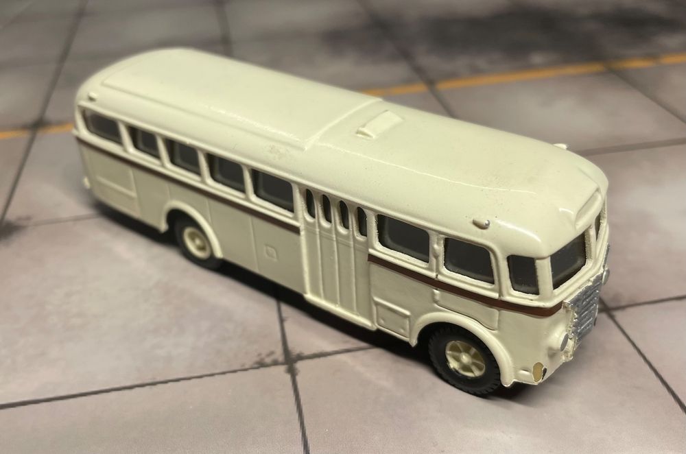 Bus Ikarus 601 1/87 (Neu und originalverpackt) in Hochfelden für CHF 19 ...
