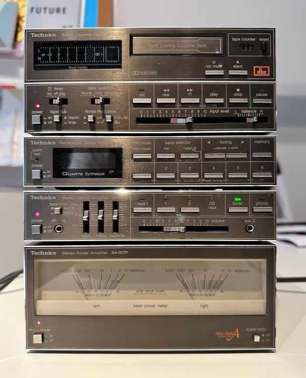 Technics Stereoanlage SA-007 aus den 80ern inkl. Boxen SB-F2 (Gebraucht) in Zürich für CHF 450 ...