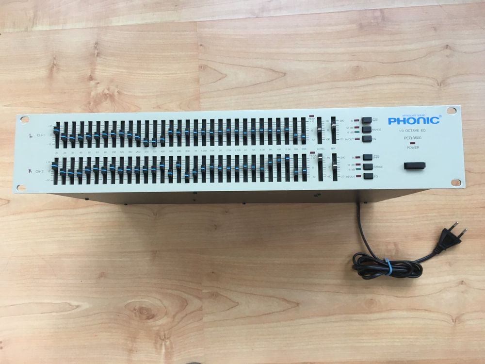 Breitband Stereo Equalizer PHONIC PEQ 3600 (Gebraucht) in Allschwil für ...