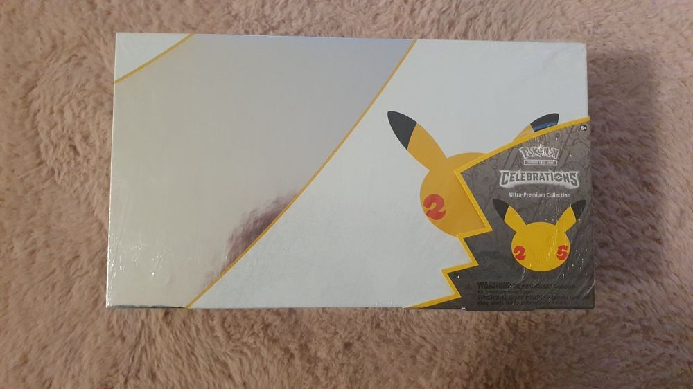 Pokémon Ulta Premium Box Celebration EN (Neu und originalverpackt) in ...
