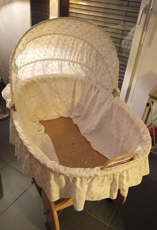 schöner alter Stubenwagen (Gebraucht) in Burgdorf für CHF 38 – nur ...