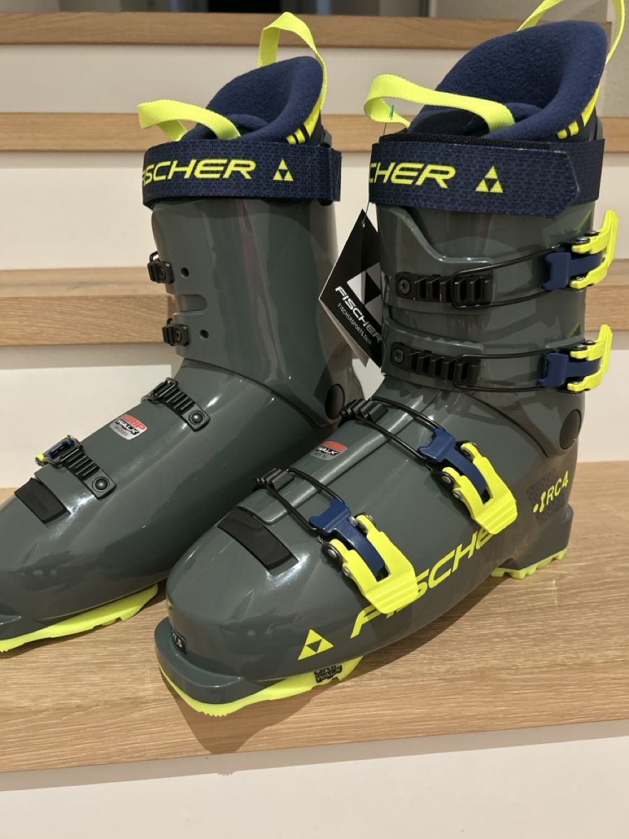 Fischer RC4 60 JR GW Skischuhe, Neu, Grosse 42 (Neu und ...