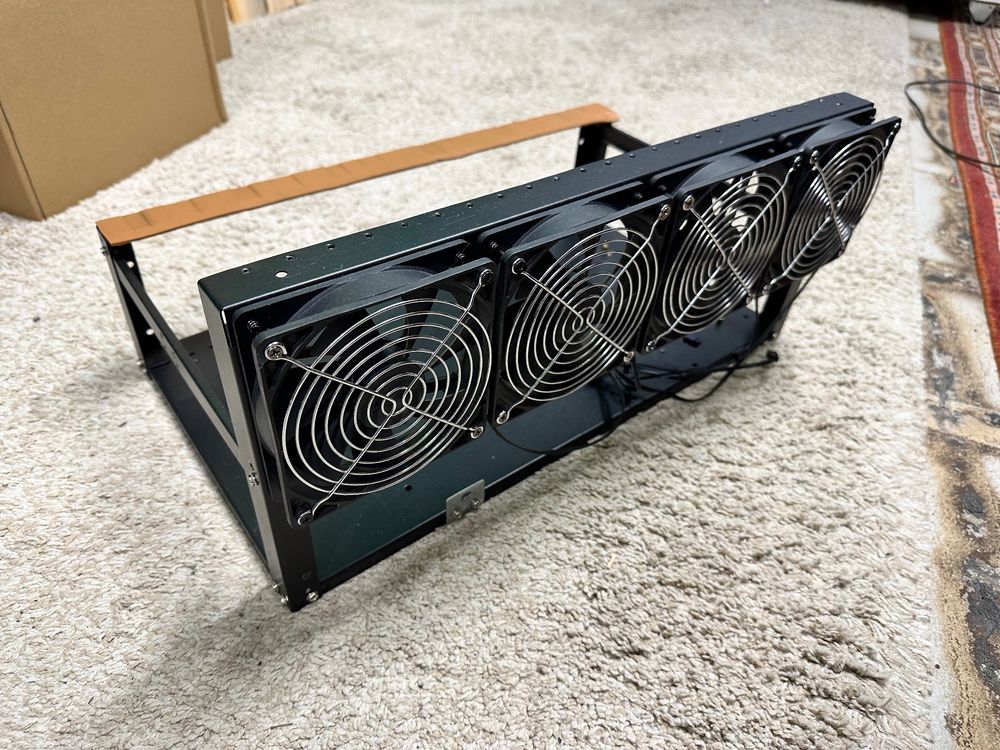 Mining Frame (Rahmen) inkl. Asic Lüfter (Gebraucht) in Gossau SG für ...