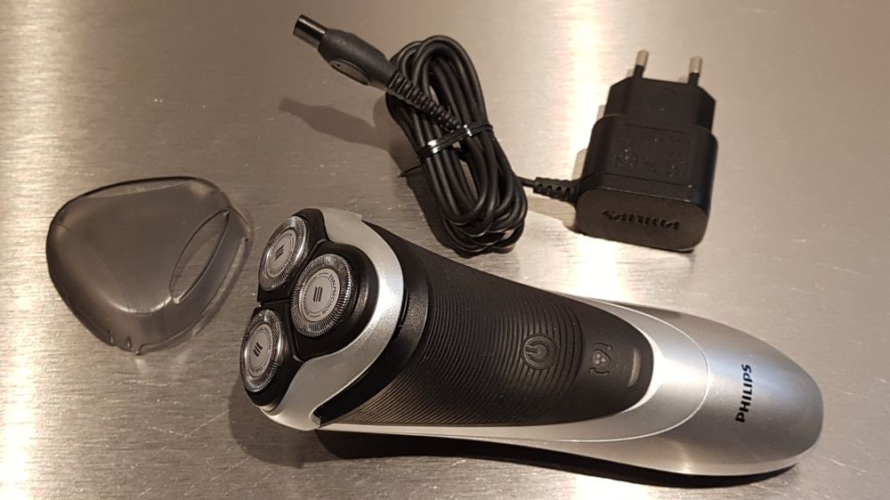 Rasierapparat Philips PT 860, Elektrischer Trockenrasierer | Kaufen auf ...