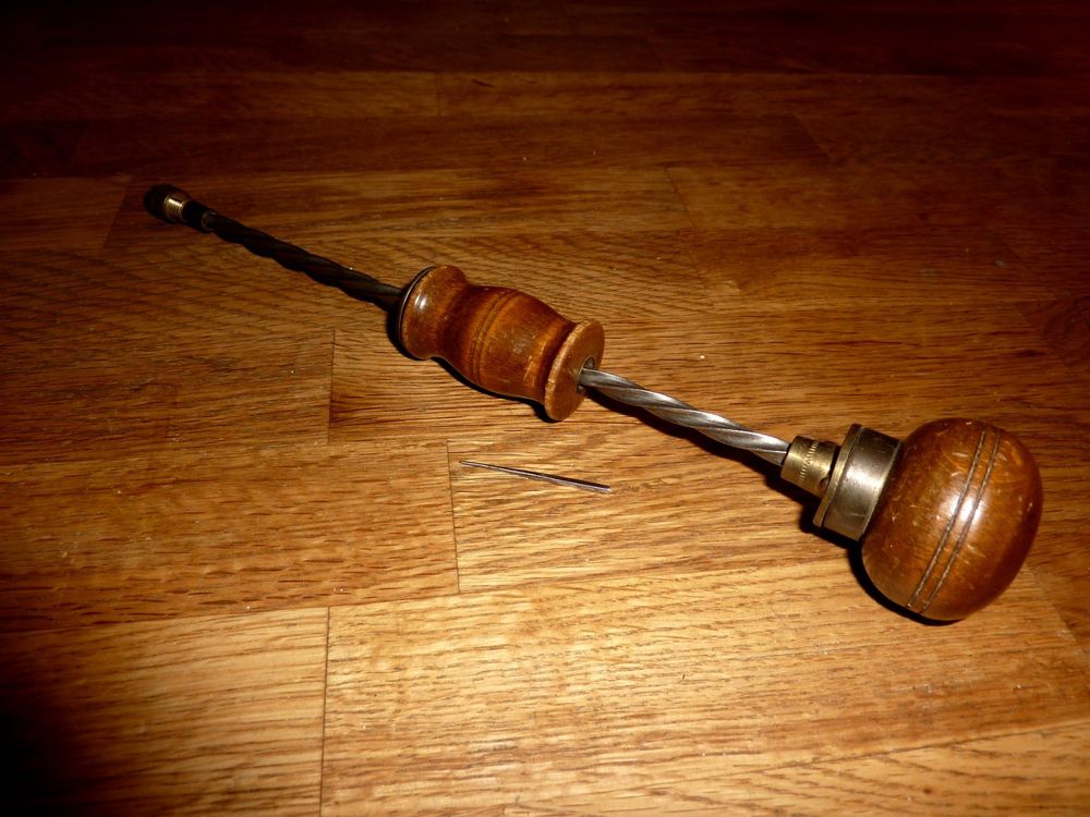 Handbohrer Antik D.G.R.M. Matador 27 cm | Kaufen auf Ricardo