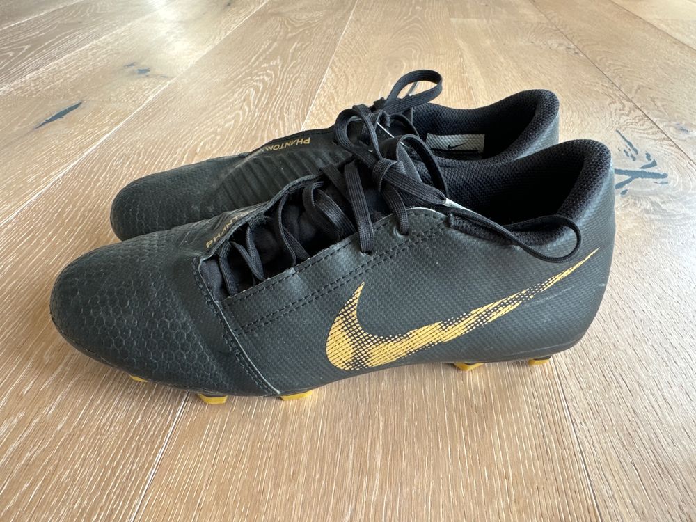 Nike Phantom Nockenschuhe (Gebraucht) in für CHF 10 – mit Lieferung auf ...