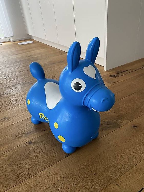 Rody Hüpfpferdchen blau (Gebraucht) in Stetten AG für CHF 9 – mit Lieferung auf Ricardo kaufen
