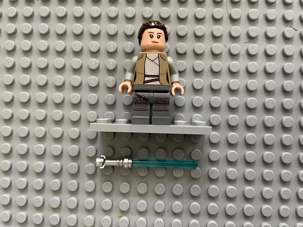 Lego Star Wars Minifigur Rey ab 1.- | Kaufen auf Ricardo