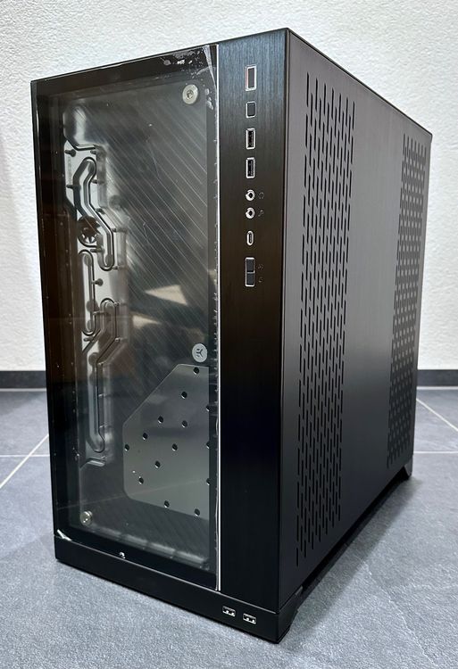 Lian-Li O11Dynamic XL, EK Distribution Plate und D5 Next neu (Neuf ...