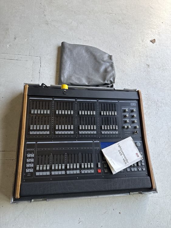 MA Lighting Lightcommander 24/6 ( Defekt ) im Case (Difettoso) a ...