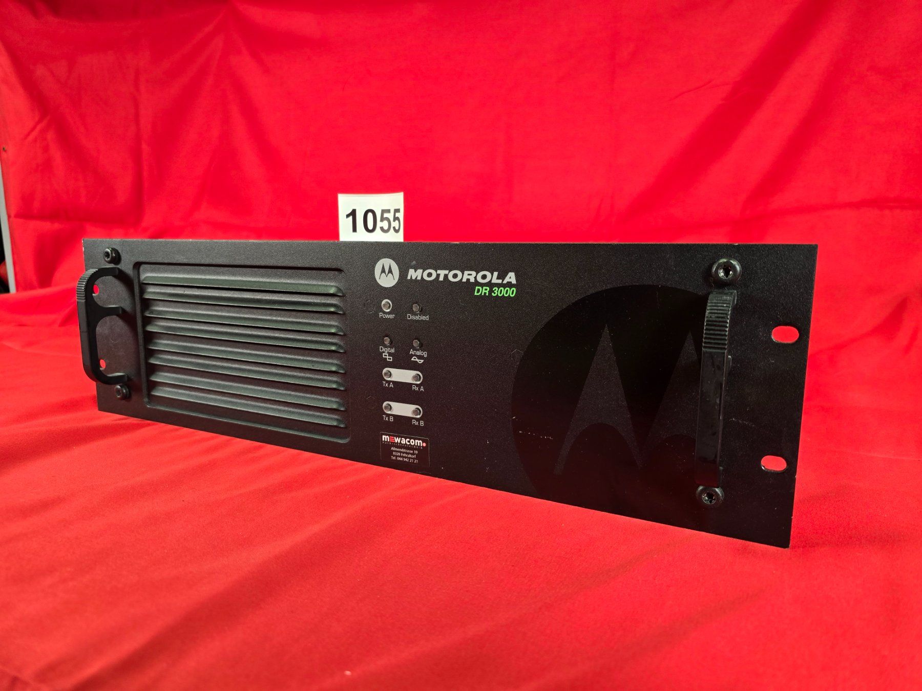 Motorola DR3000 DMR Repeater UHF High Power mit Filter (Gebraucht) in ...