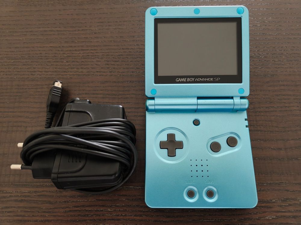 Gameboy Advance SP AGS 101 in Surf Blue, sehr guter Zustand (Gebraucht) in Zürich für CHF 194.5 ...