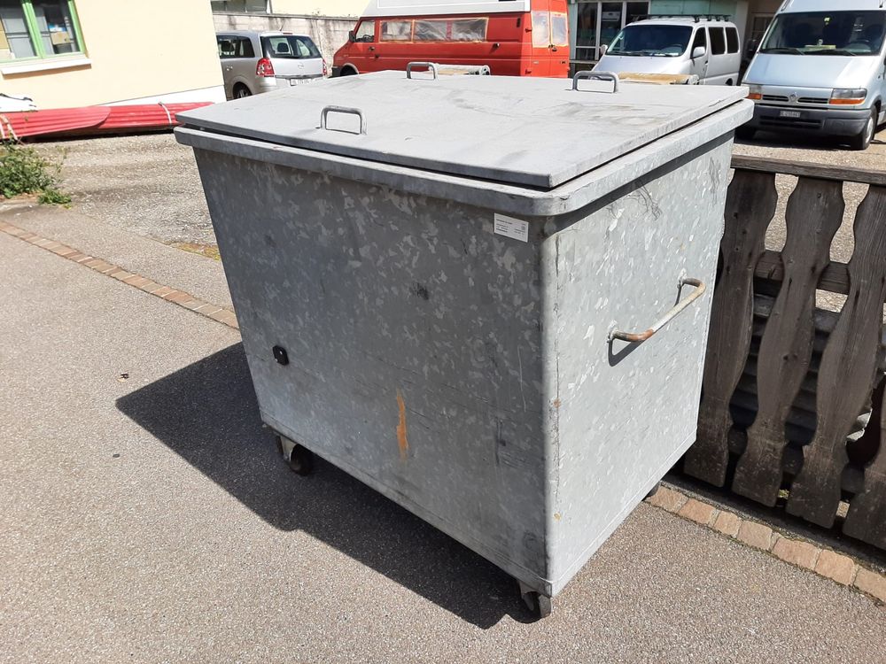 Container 800 Liter (Gebraucht) in für CHF 181 – nur Abholung auf ...