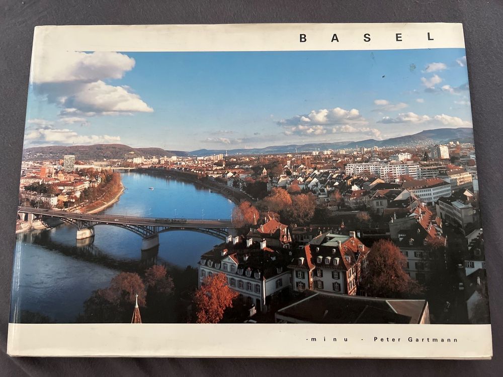 Bilderbuch „Basel“ (-minu) (Neu (gemäss Beschreibung)) in Basel für CHF ...