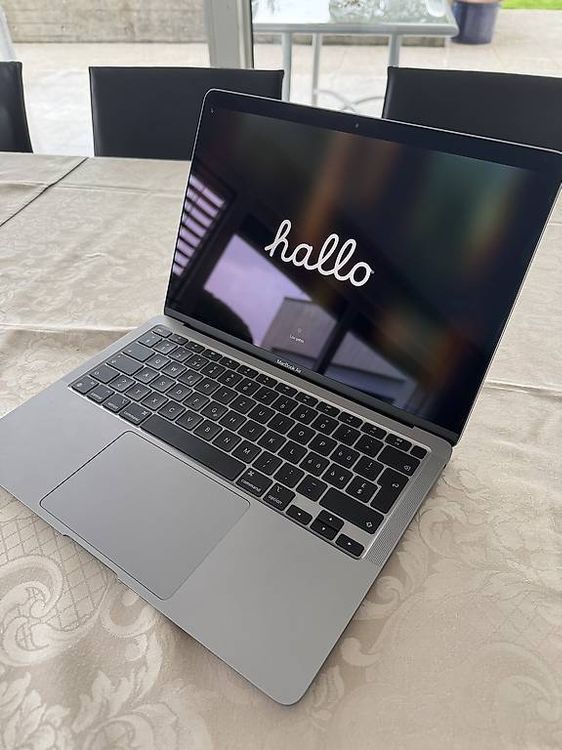 MacBook Air M1 Space Gray 256GB 8GB Ram (Gebraucht) in Therwil für CHF ...