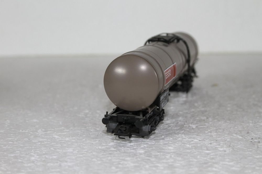 Märklin 4754 DB Esso Tankwagen (Gebraucht) in Triesen für CHF 21 – mit ...