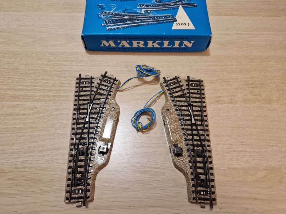 Märklin 5202 Weichenpaar M H0 (3) (Gebraucht) in St-Aubin-Sauges für CHF 24 – mit Lieferung auf ...