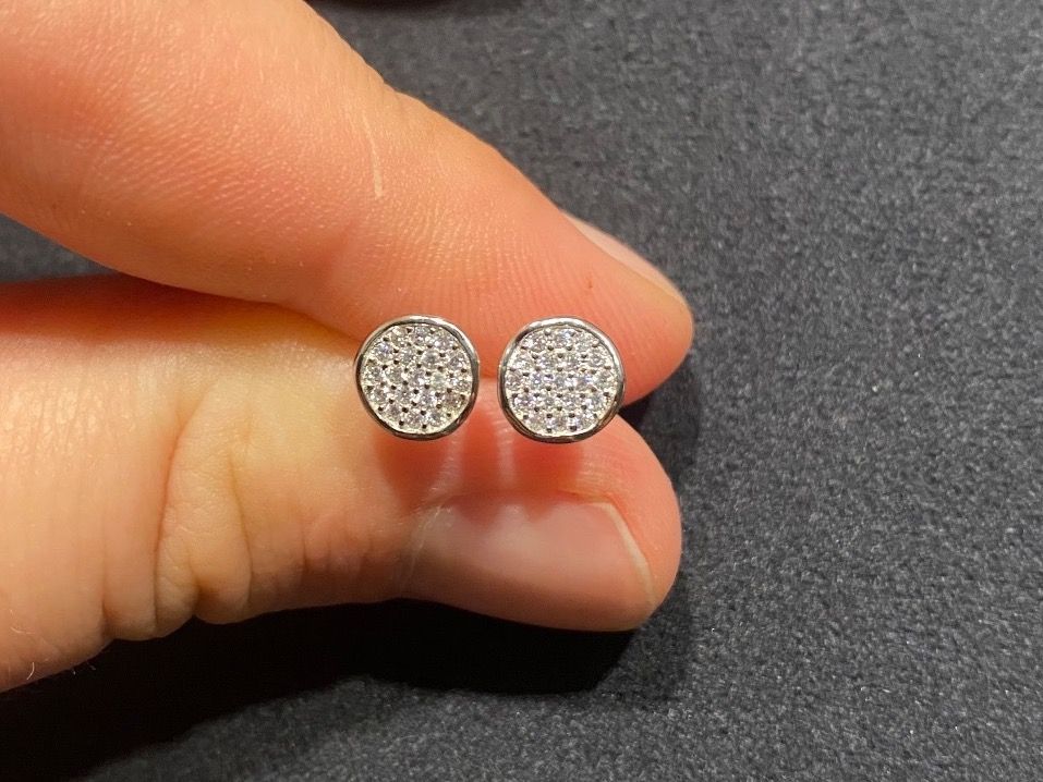 Ohrstecker 925 Silber, mit Zirkonia (Neu (gemäss Beschreibung)) in Anglikon für CHF 8.5 – mit ...