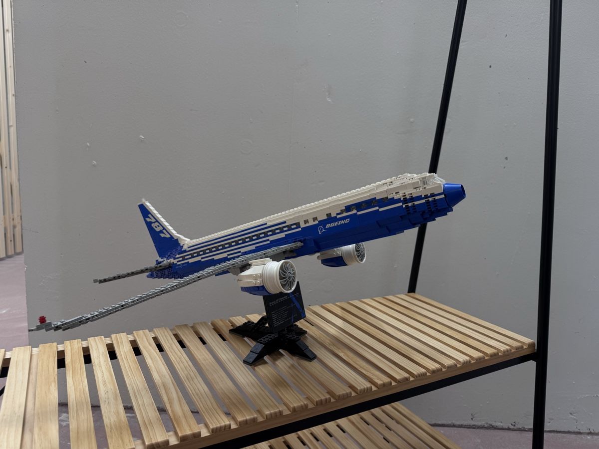 Lego Boeing 787 Dreamliner (10177) - Top Zustand! (Gebraucht) in Uster ...