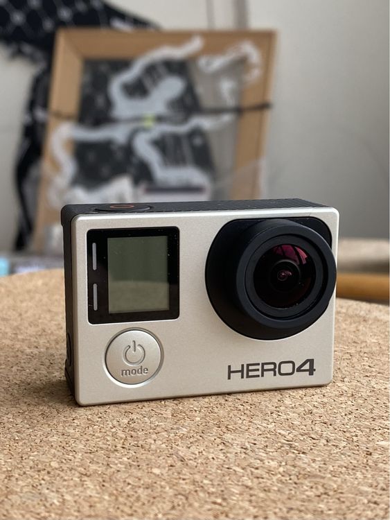 GoPro Hero 4 mit Zubehör | Kaufen auf Ricardo