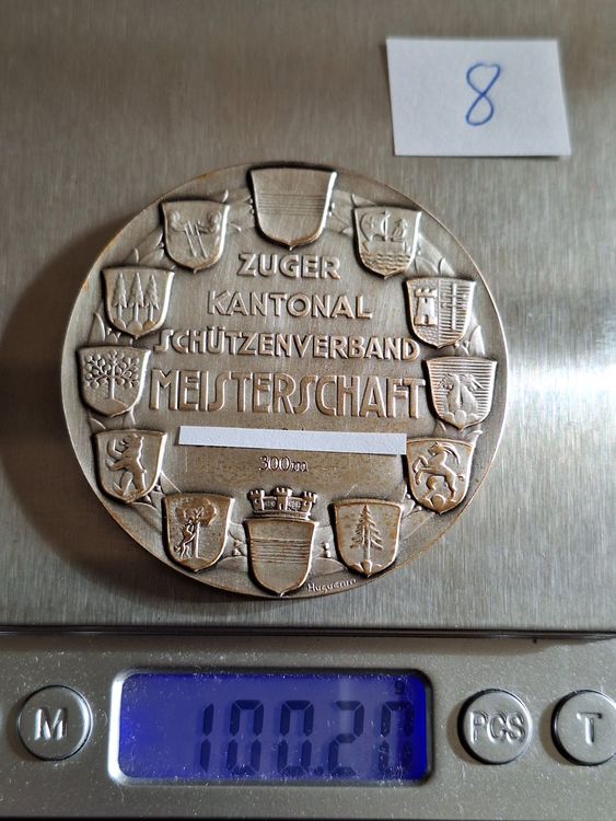 Zug Meisterschaft Medaille (Gebraucht) in Genolier für CHF 7 – mit Lieferung auf Ricardo kaufen