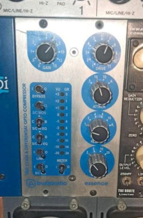 Api 500 Buzz Audio Essence Opto Compressor (Gebraucht) in Ulisbach für ...