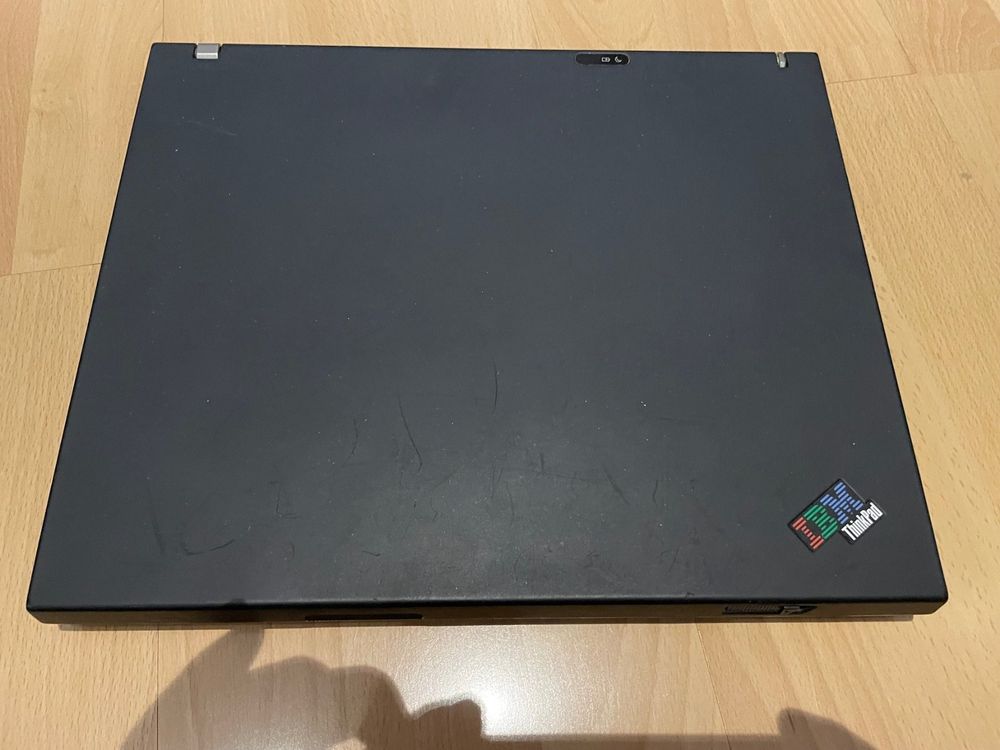 Vintage IBM Thinkpad T40 Notebook Laptop Win XP (Gebraucht) in Olten ...