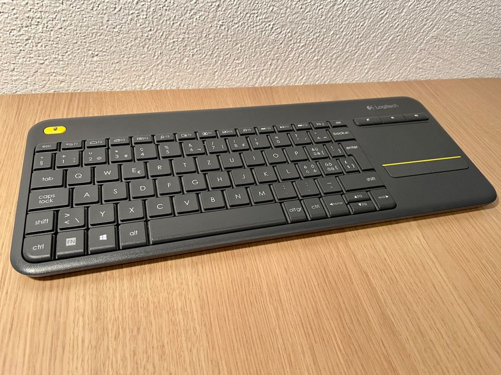 Logitec Tastatur K400 Plus (Gebraucht) in Buochs für CHF 15 – mit ...
