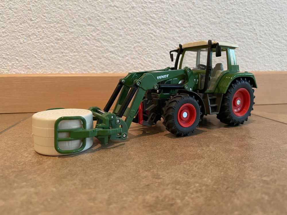 SIKU Fendt 409 mit Frontlader (Neu und originalverpackt) in Kreuzlingen ...