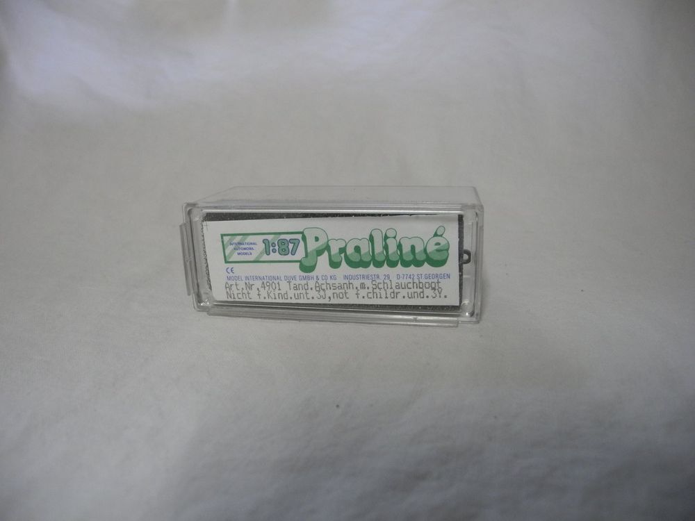 PRALINE 4901 ANHÄNGER MIT SCHLAUCHBOOT 1:87 MIB (Neu und ...