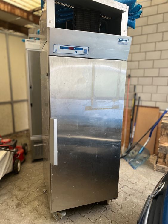 Gastro-Kühlschrank "Gram" Gastro 2/1 | Kaufen auf Ricardo