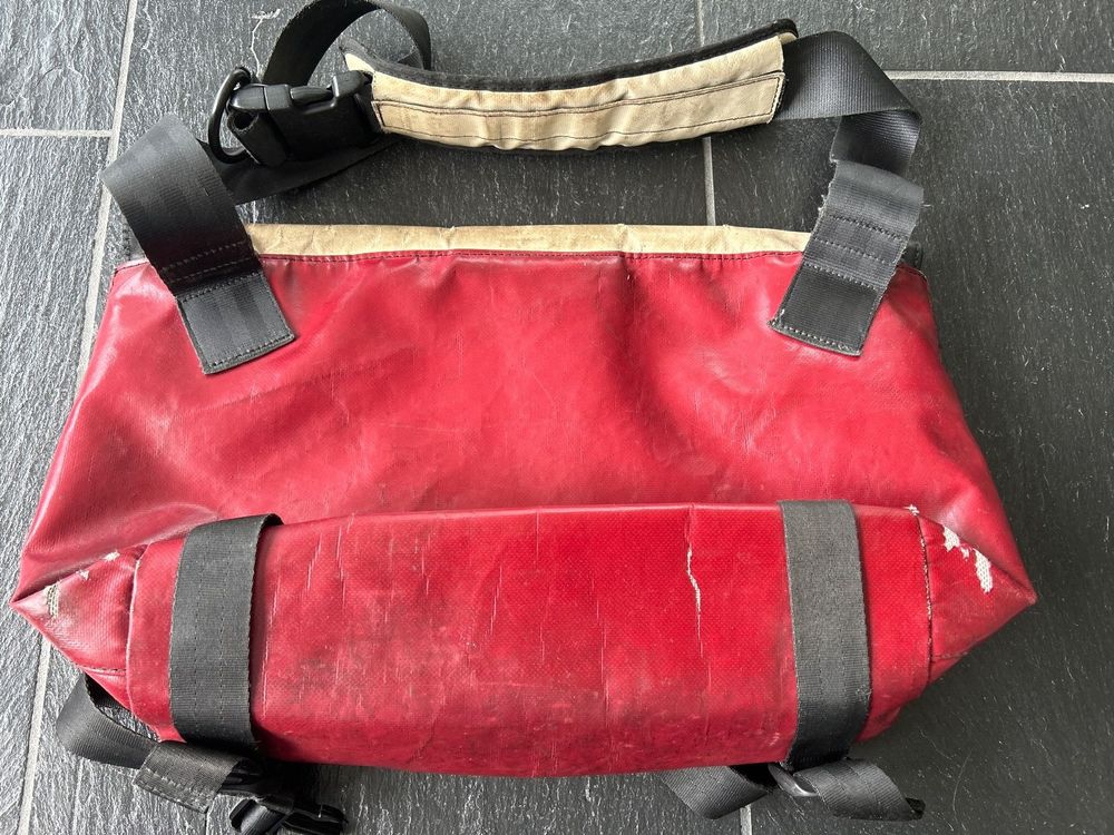 Freitag Joe (Gebraucht) in Kilchberg für CHF 39 – mit Lieferung auf ...