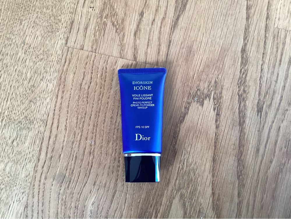 Dior Icone Foundation (Neu (gemäss Beschreibung)) in Wichtrach für CHF ...