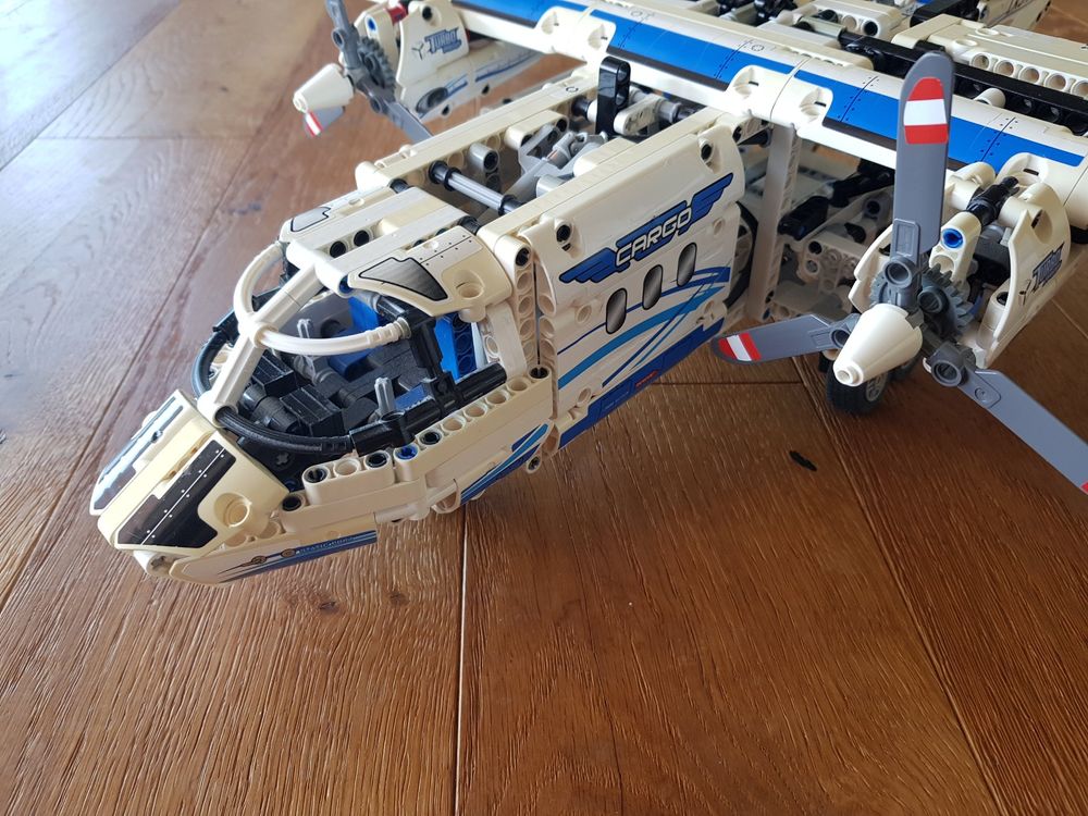 Lego Cargo Plane 42025 | Technic | Fracht Flugzeug Technik | Kaufen auf ...